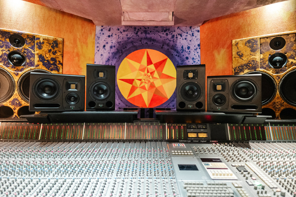 Discover Award Winning Analog and Digital Studio Monitors – HEDD Audio